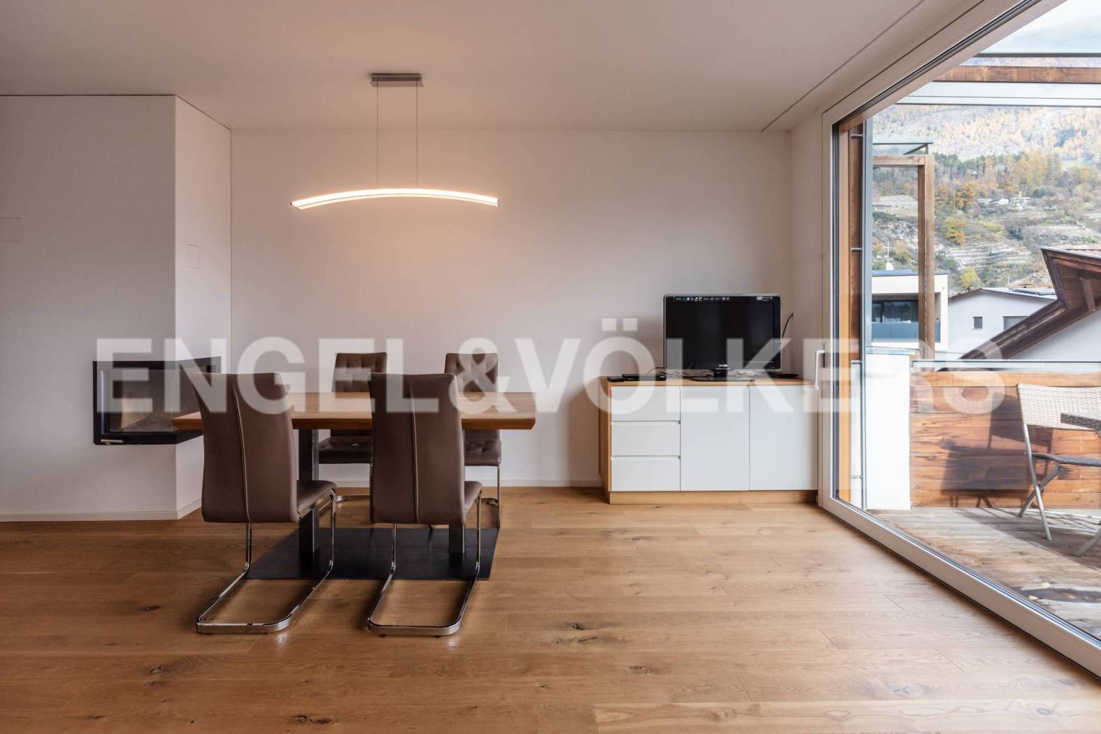 Bilocale ottimo stato, primo piano, Centro, Silandro