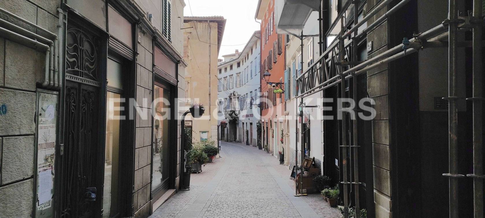 Bilocale via Mercerie 47, Centro Storico, Santa Maria, Rovereto