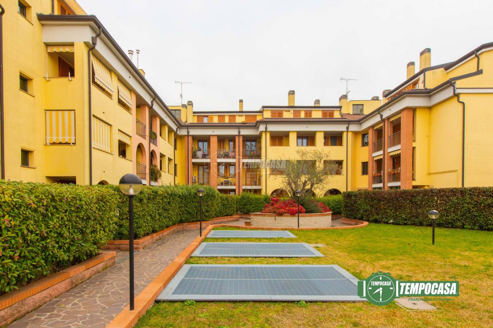 Bilocale via Giuseppe Verdi 3, Sacconago, Busto Arsizio