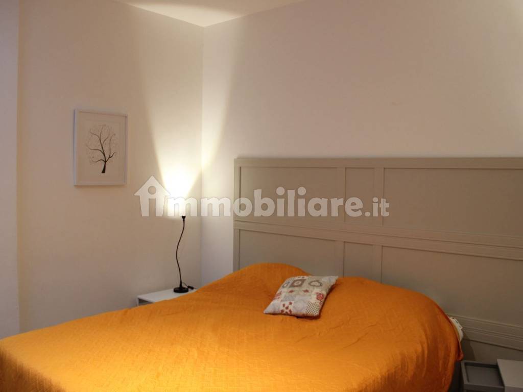 Stanza in affitto in Appartamento, affittasi camera via Angelo ...