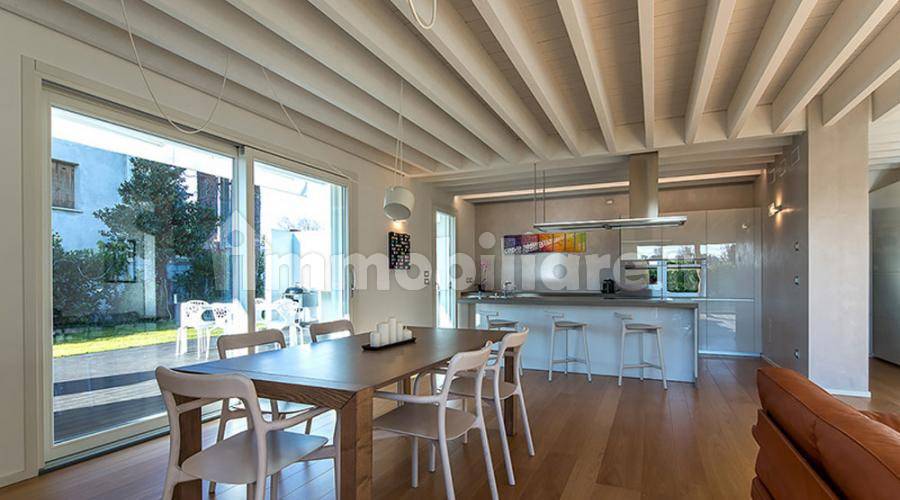 Trilocale via Piane 4, Piane, Camerata Picena