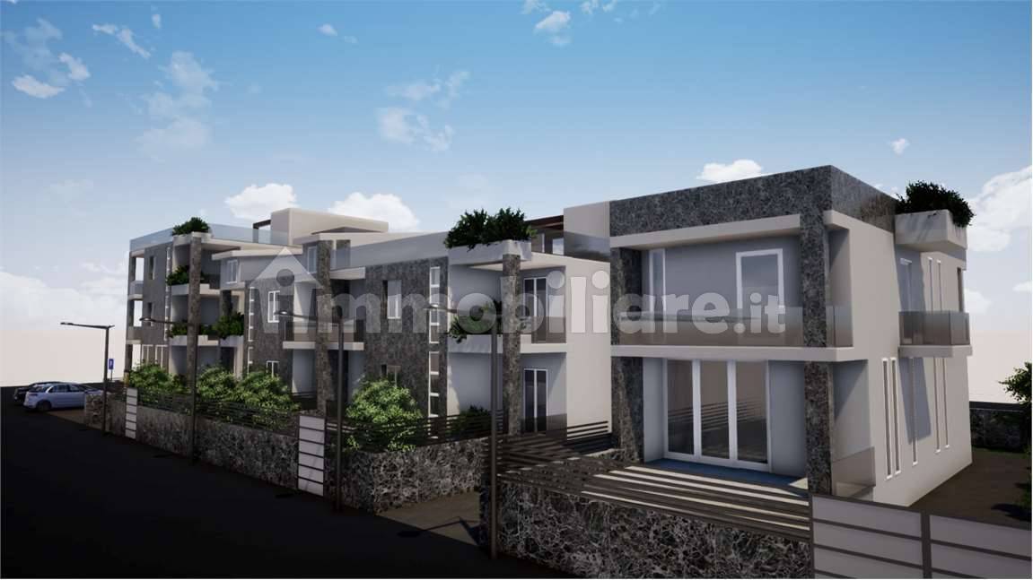 Quadrilocale via R  Fucini, Mondragone