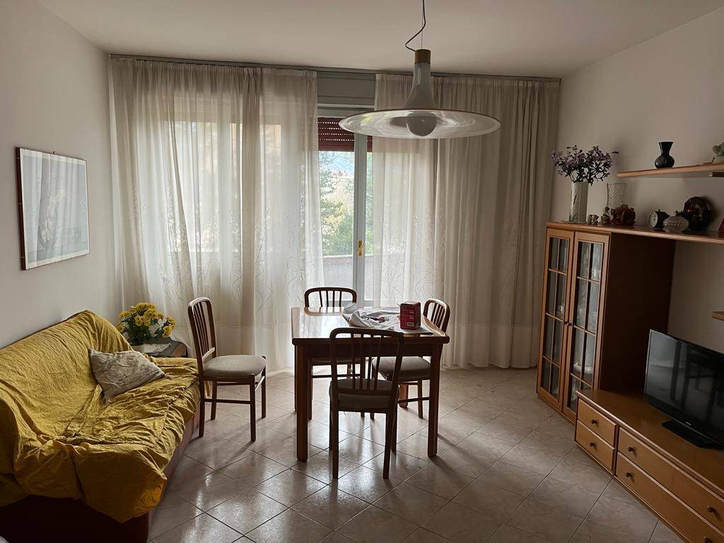 Appartamento via Aldo Moro 120, Centro, Fabriano