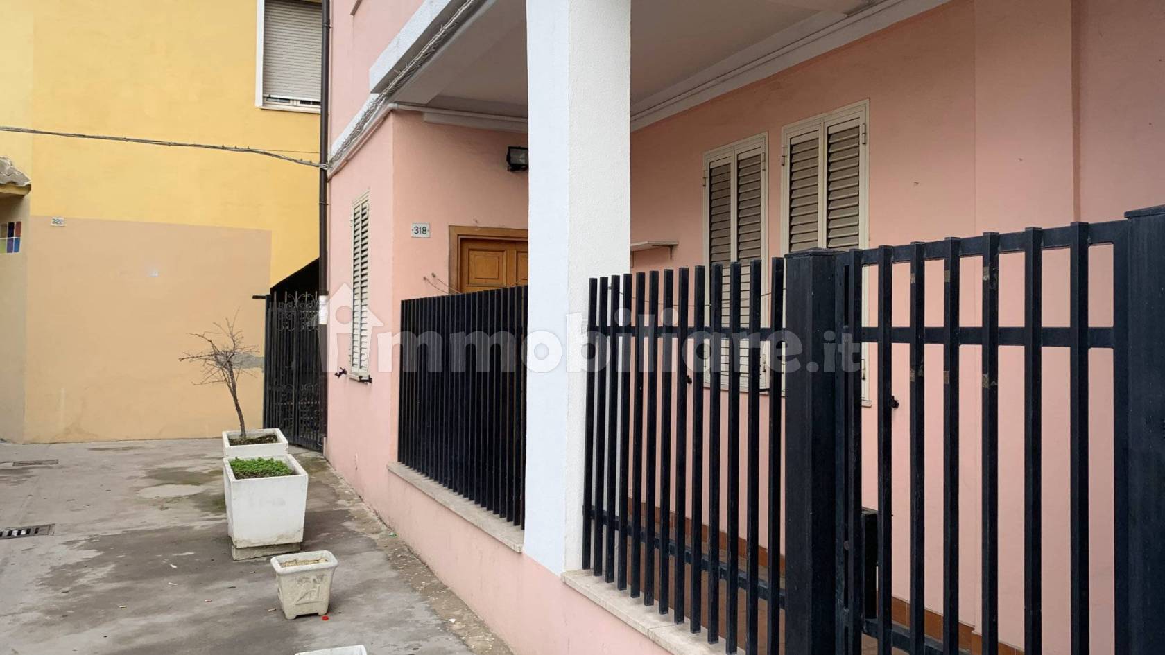 Trilocale via Aterno 318, Tiburtina, Pescara