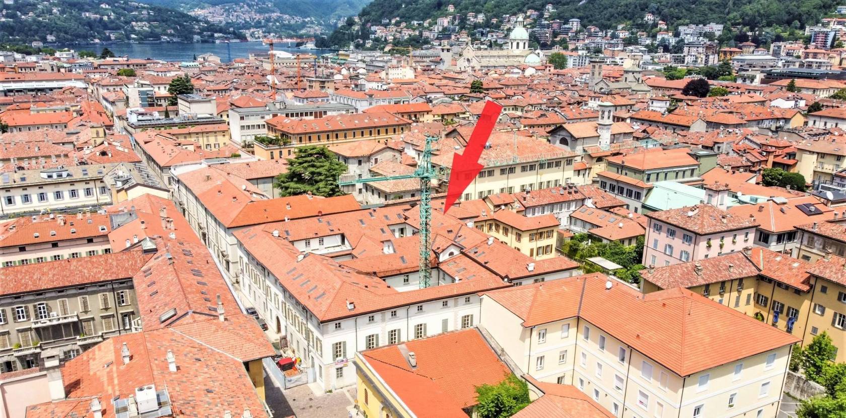 Bilocale via Alessandro Volta 85, Centro Storico, Como