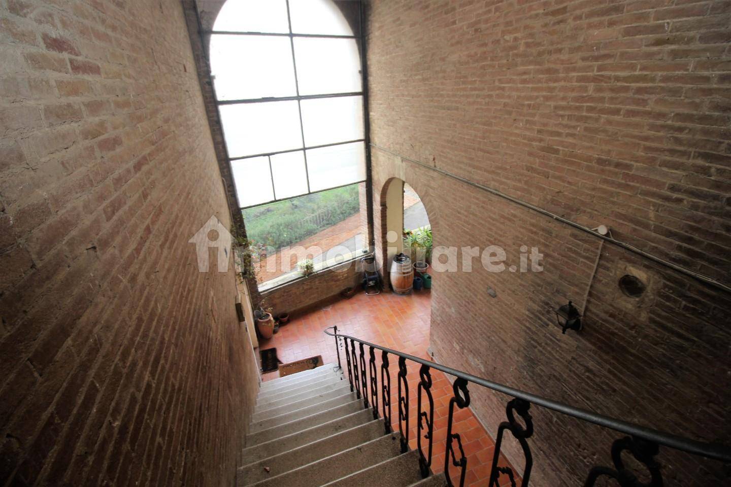 Appartamento da ristrutturare, secondo piano, Costalpino - Costafabbri, Siena