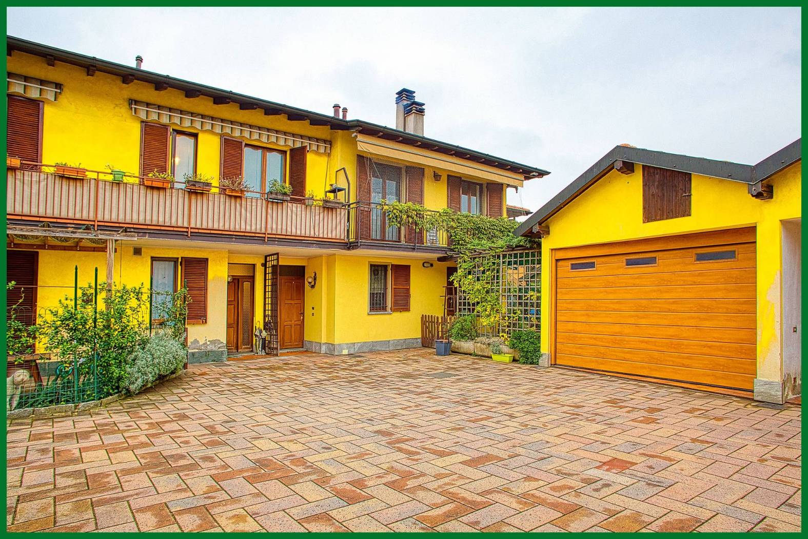 Quadrilocale via Edmondo De Amicis, Capolago, Varese