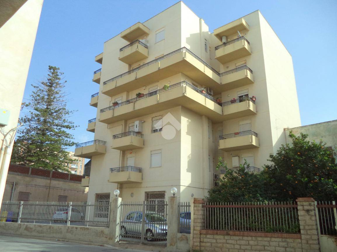 Quadrilocale via Canale Scalabrino 126, Centro, Trapani