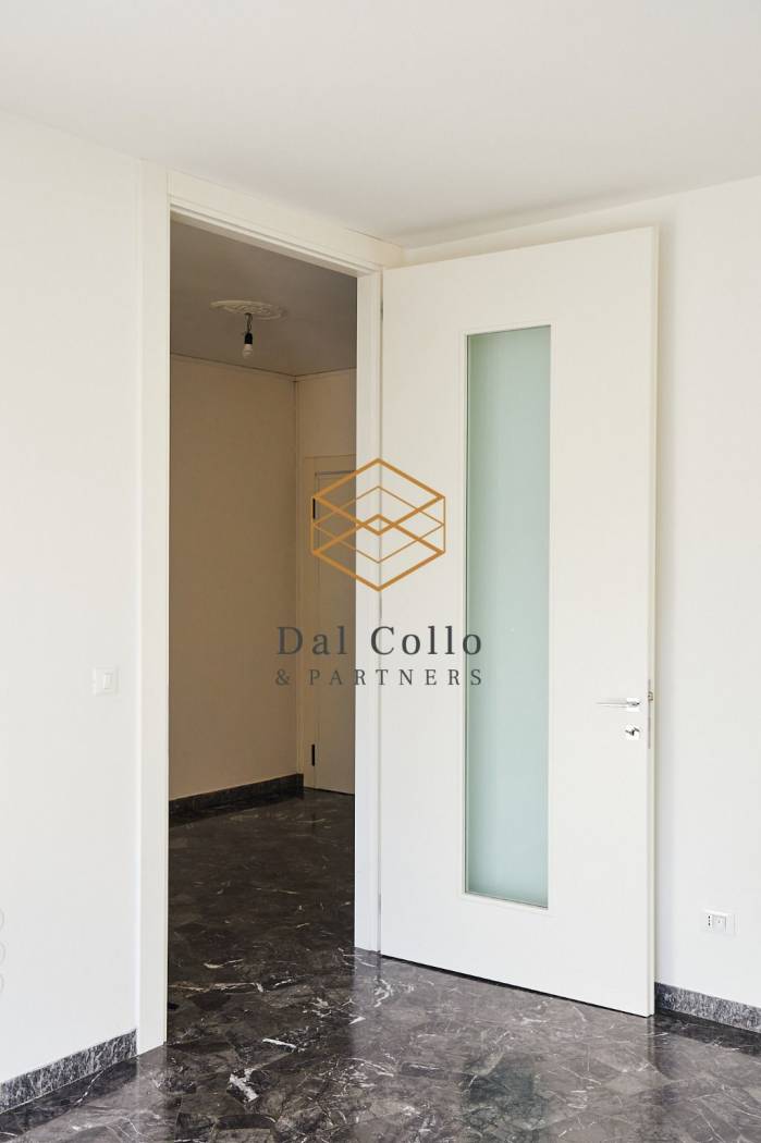 Appartamento via Romana Rompato 6, Centro, Schio