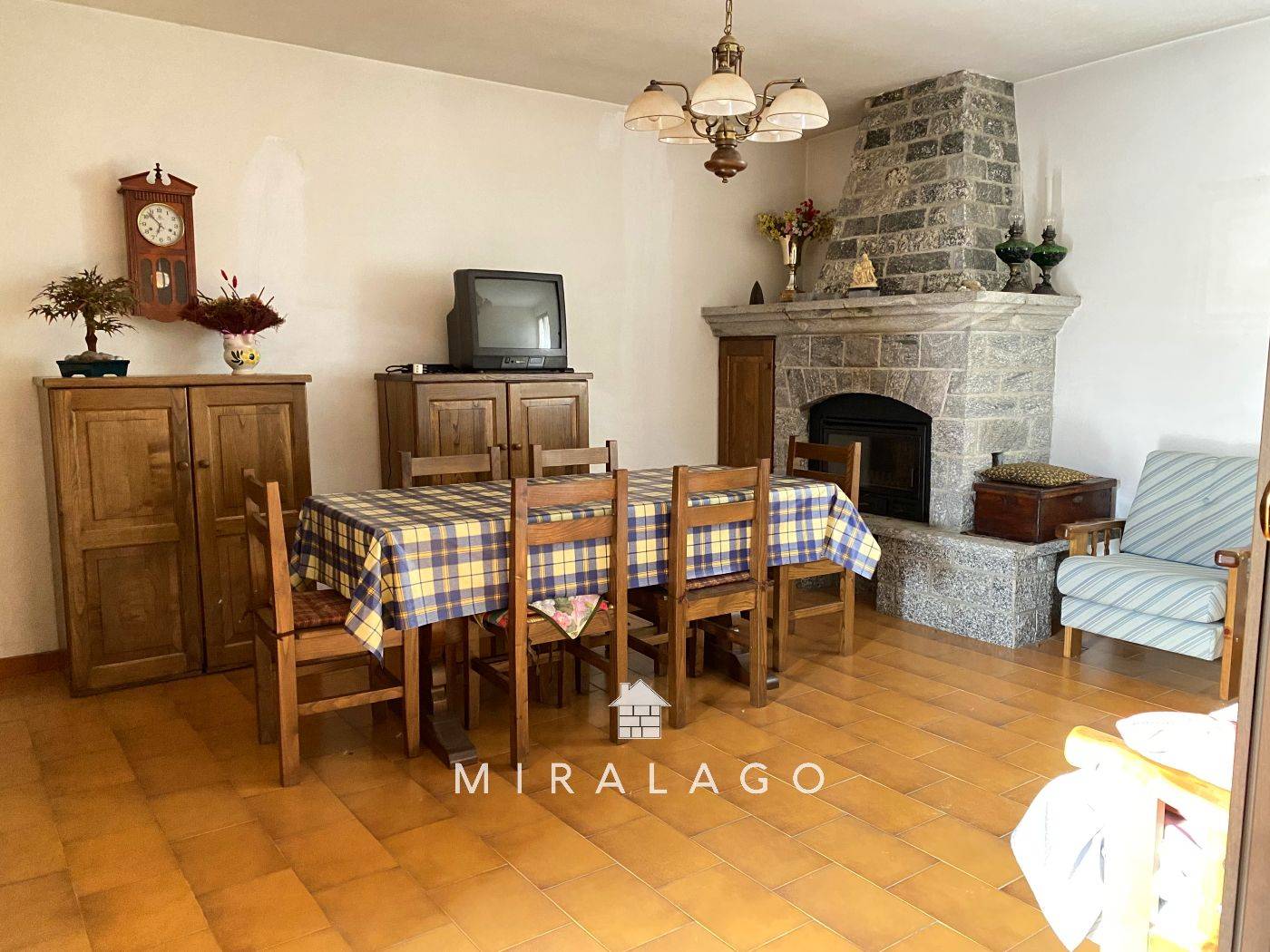 Trilocale via Nazionale, Somaggia, Samolaco