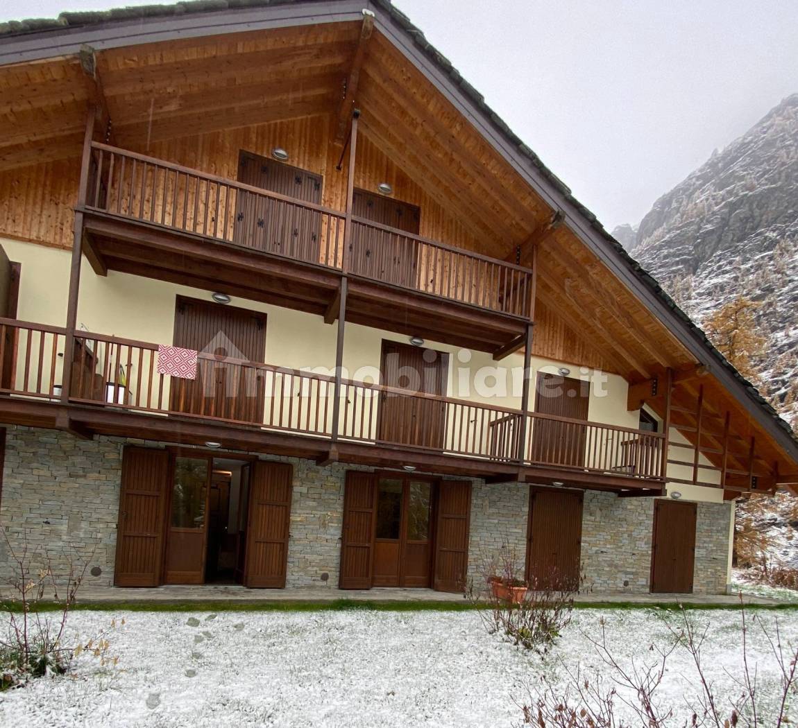 Bilocale Località Fohre, Gressoney-La-Trinitè