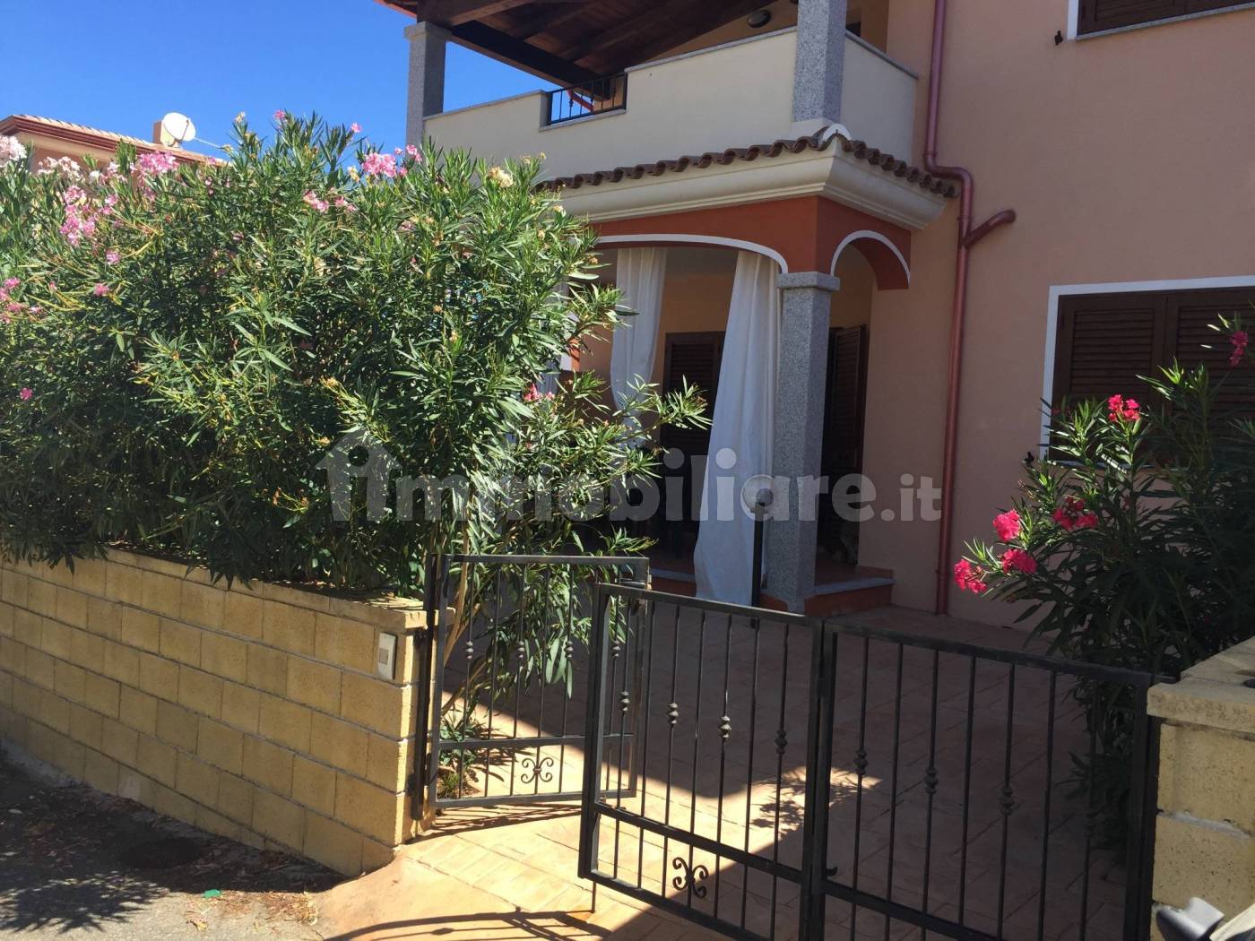 Trilocale via Piemonte, Torpé, Torpè