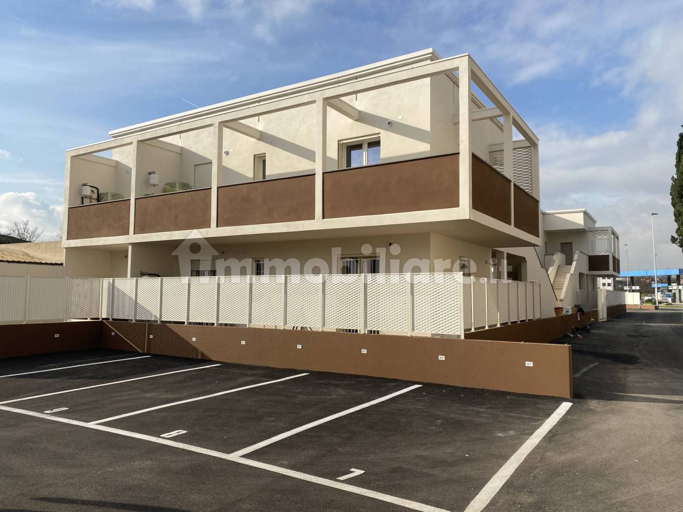 Bilocale viale Pietro Nenni 33, Legnaia - San Quirico - Monticelli, Firenze