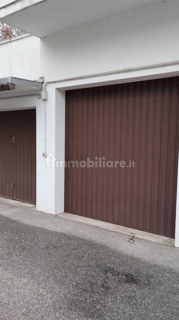 Garage - Box in Vendita