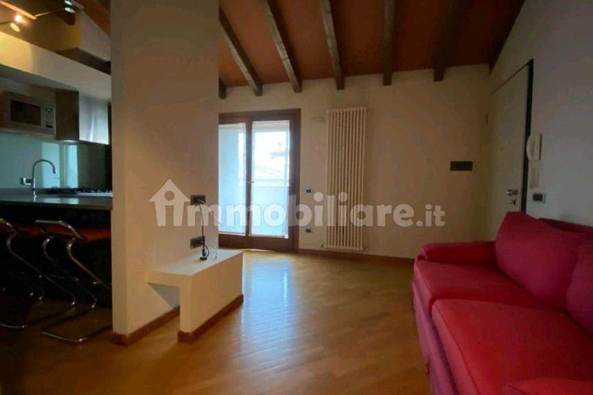 Bilocale via Emilia Parmense 197, Montale, Piacenza