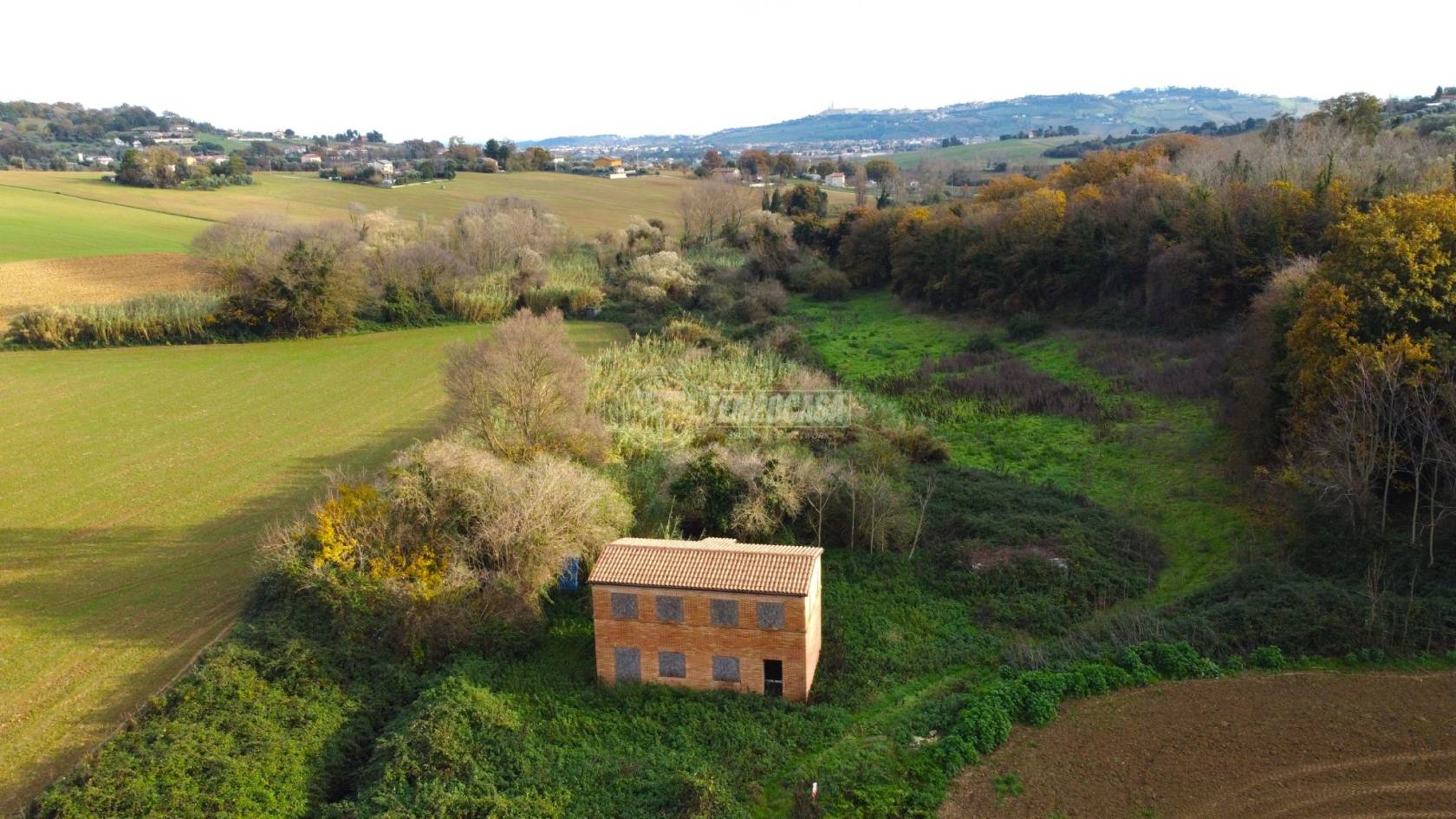 Terratetto unifamiliare via Amilcare Ponchielli 114, Centro, Castelfidardo