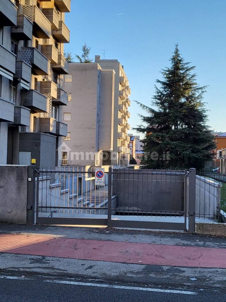 Garage - Box in Vendita