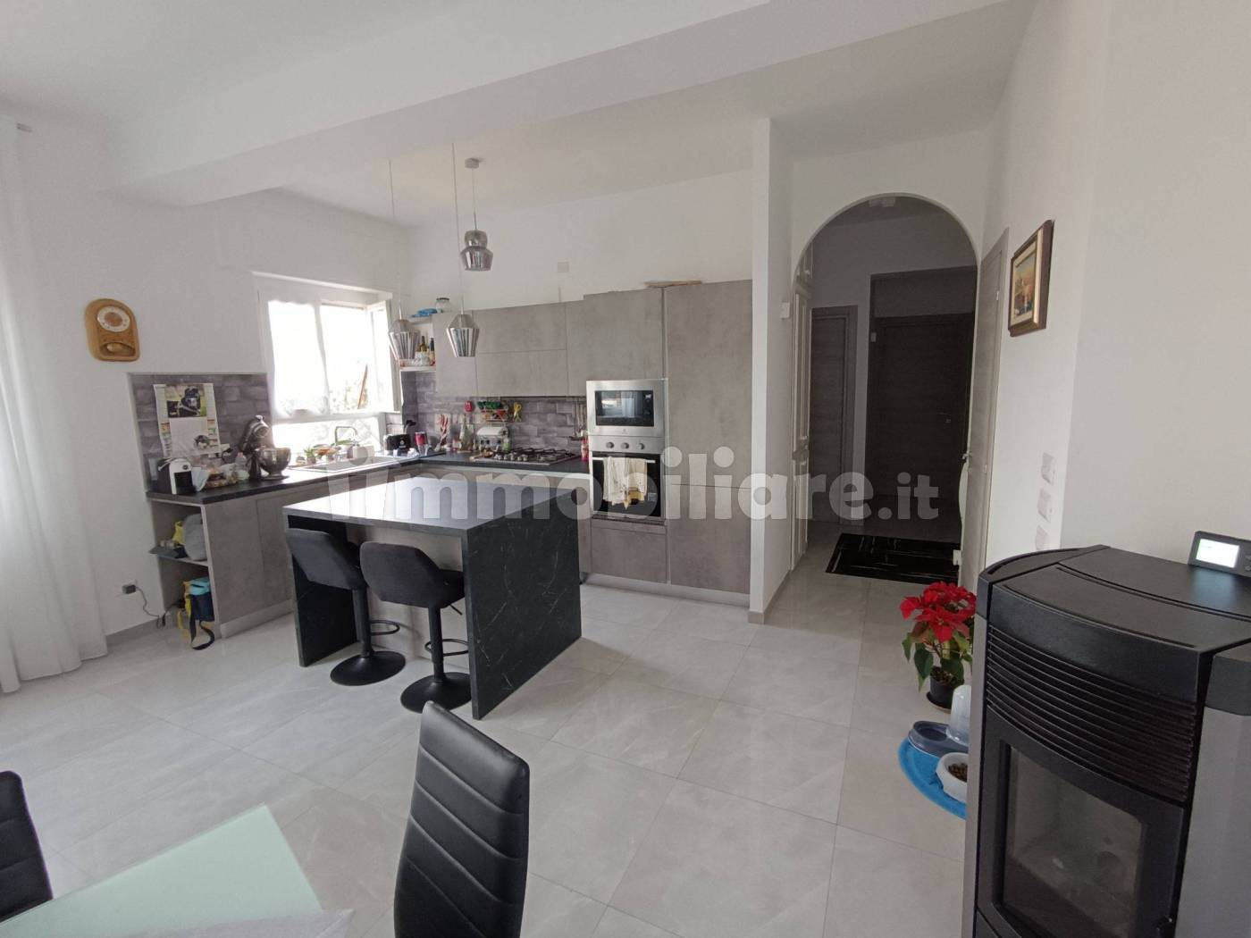 Trilocale via Giacomo Matteotti 42, Centro, Poggio Mirteto