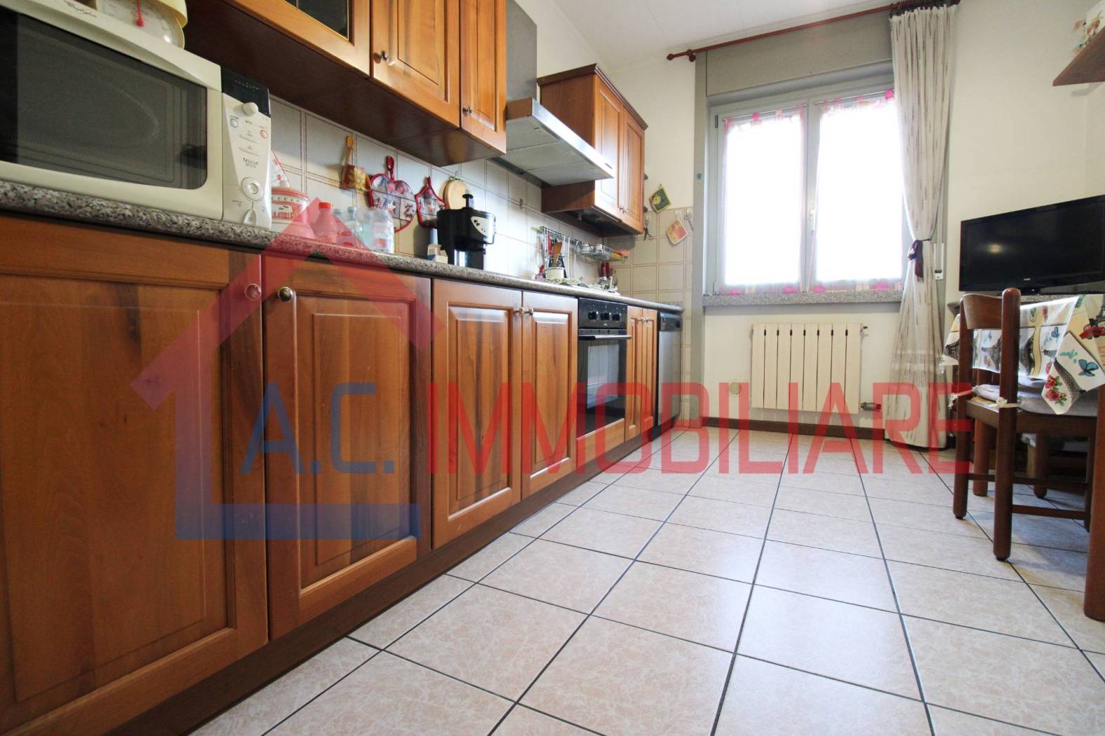 Trilocale via della Croce, Cimbro, Vergiate