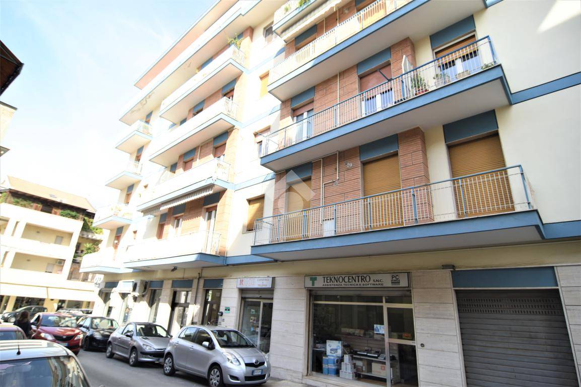 Quadrilocale via Marino da Caramanico 7, Chieti Scalo, Chieti