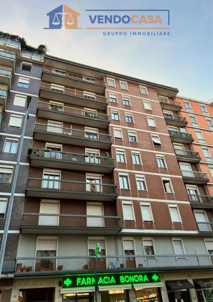 Bilocale via genova 18, Dante - Cheope, Piacenza