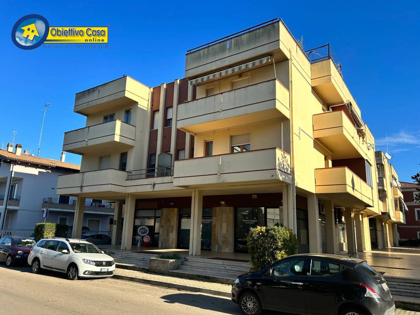 Quadrilocale via ippolito nievo 30, Centro, Giulianova