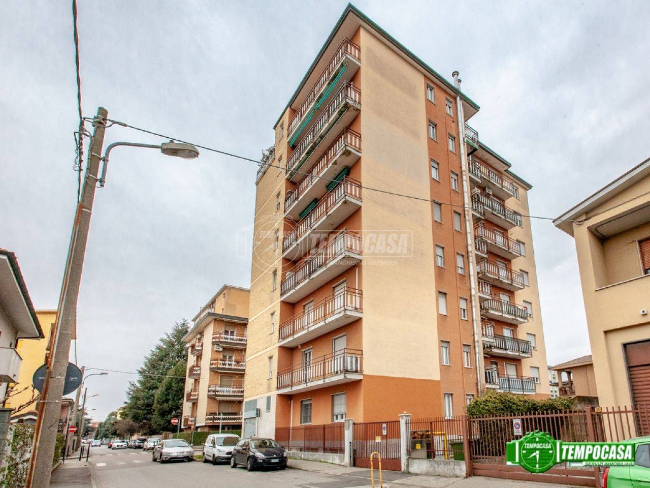 Trilocale via 5 Giornate 7, Taccona, Muggiò