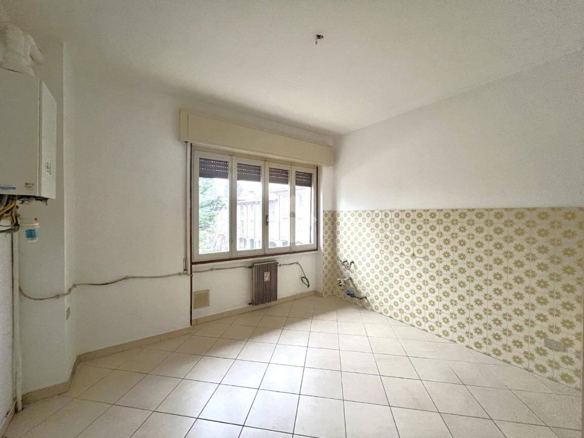 Quadrilocale via Carbonini, Centro, Nave