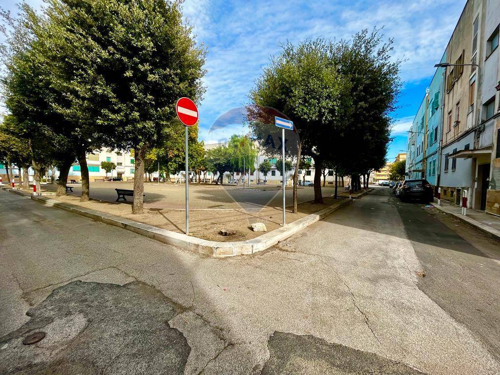 Trilocale piazza Antonio Muratori 4, Paradiso - Minnuta, Brindisi