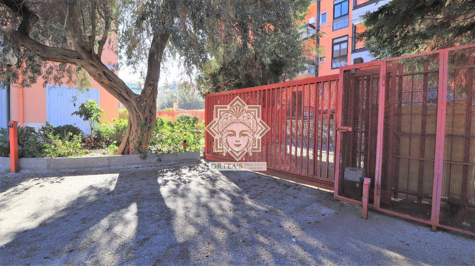 Garage - Box in Vendita