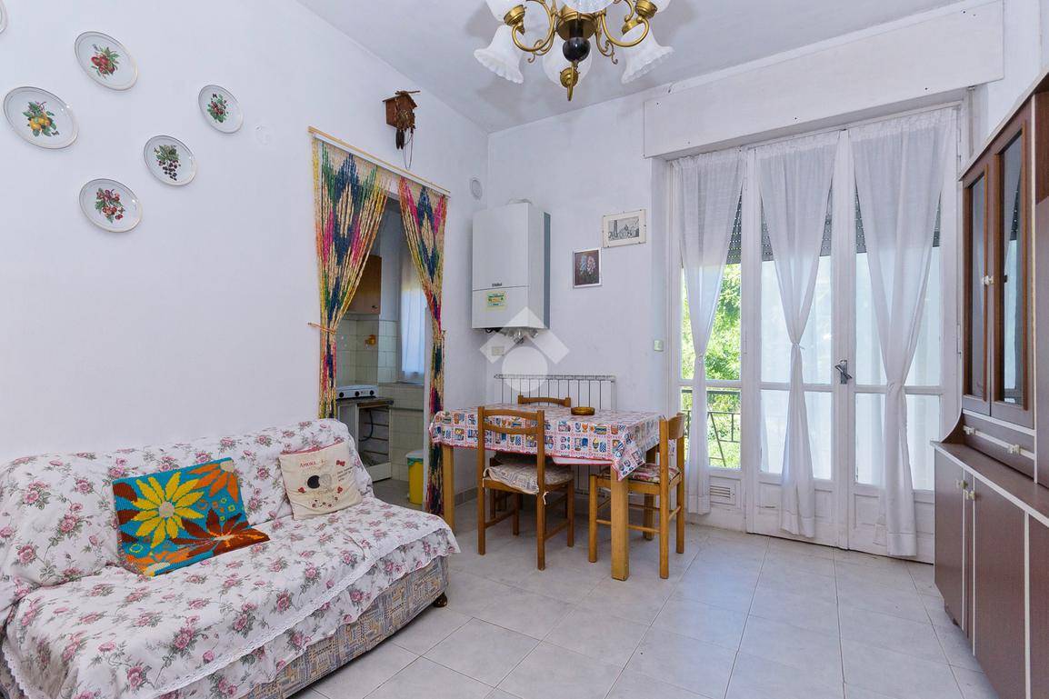 Monolocale via Radicati 3, Centro, Robella