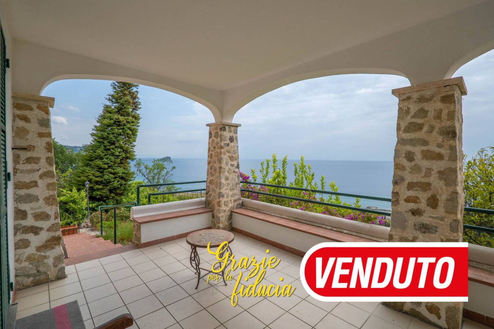 Bilocale ottimo stato, piano terra, Spotorno