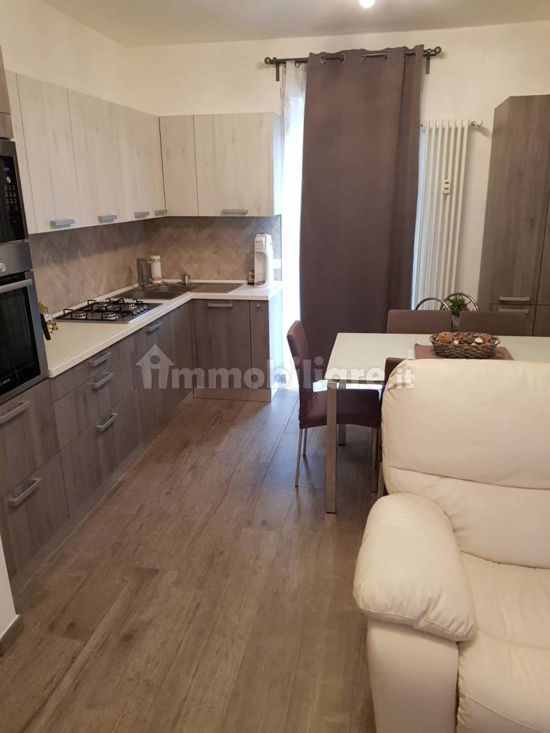 Bilocale via delle Betulle 88, Centro, Aosta