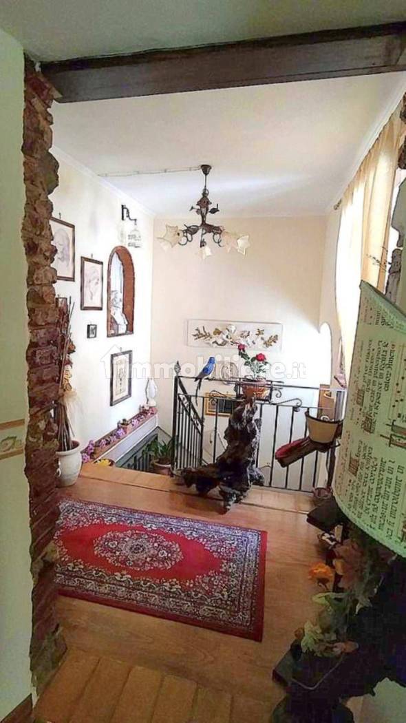 Appartamento piazza Vittorio Veneto, 5, Tarano