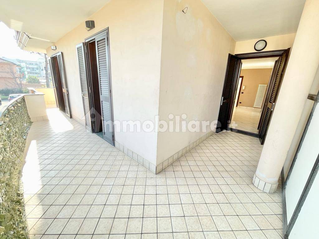 Quadrilocale via Giorgio Amendola, Parete