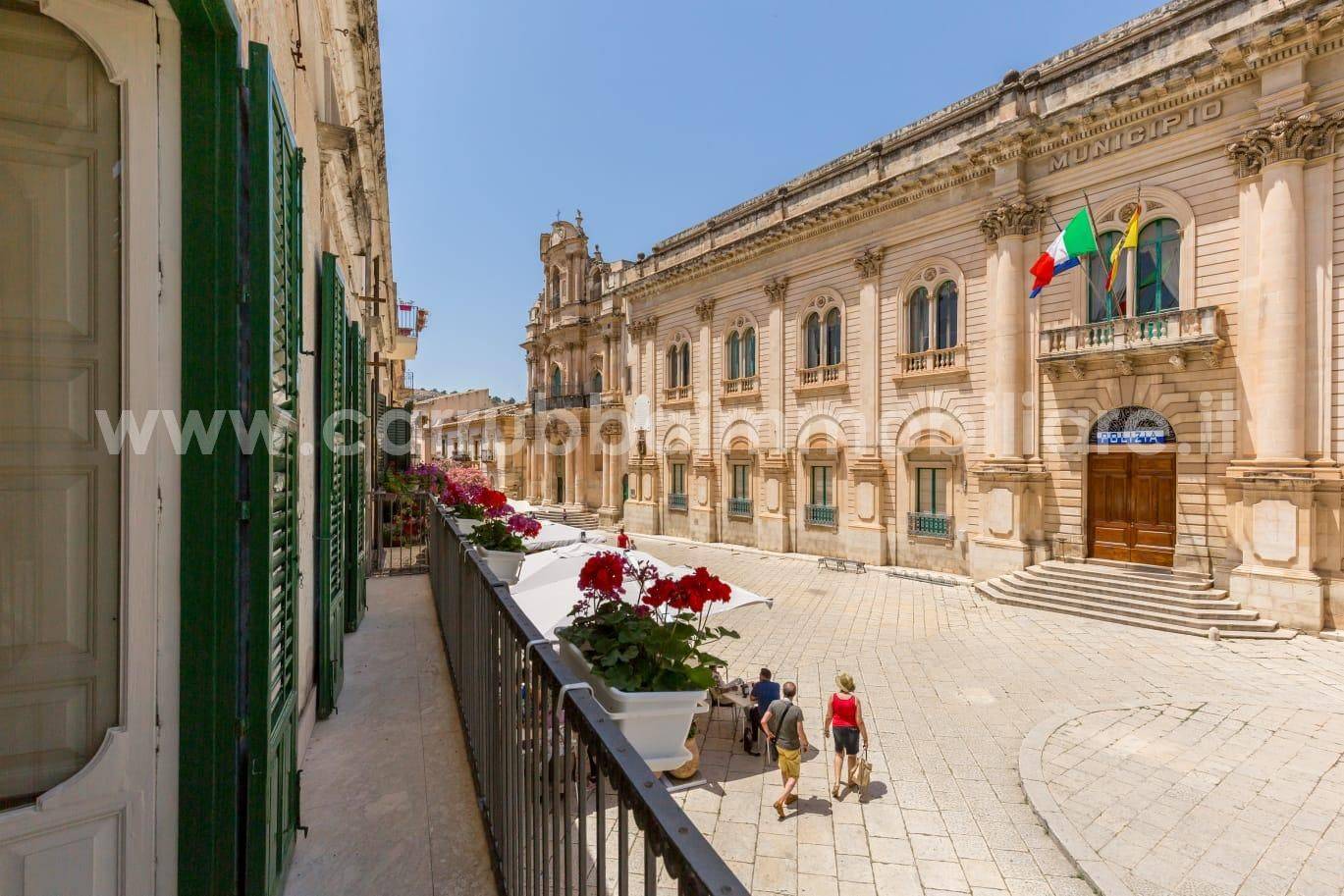 Appartamento via Arco Castro 15, Centro, Scicli