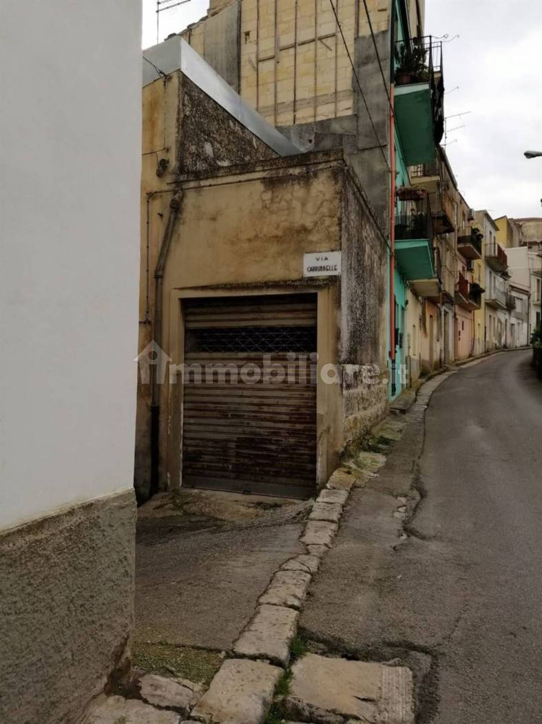 Garage - Box in Vendita