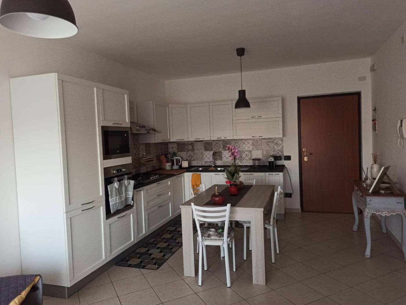 Trilocale via Aniene 2, Sabaudia