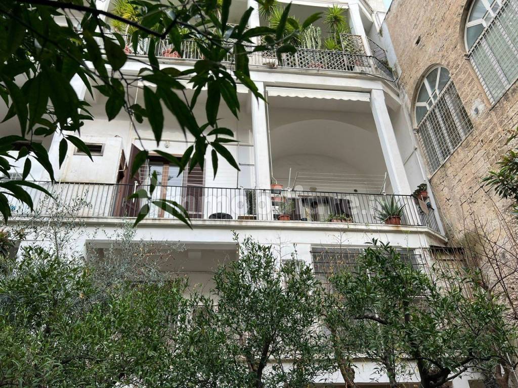 Vendita Appartamento in piazza Giuseppe Garibaldi 63. Bari, rif. 100274172