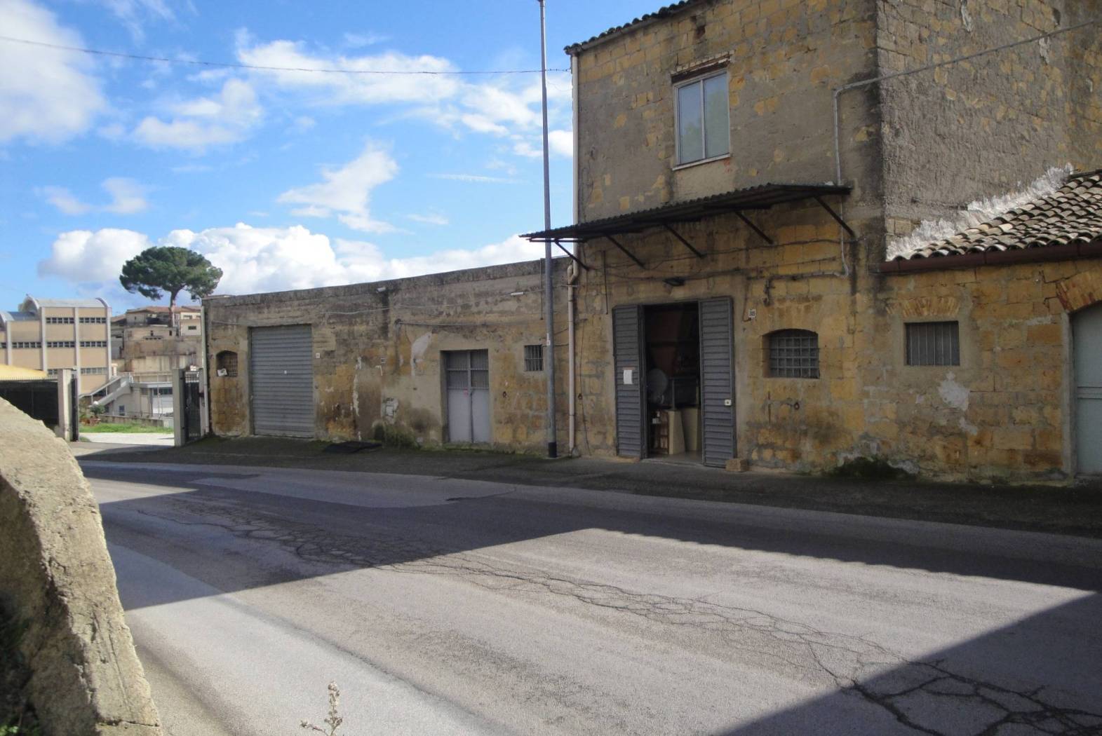 Attività commerciale in Vendita