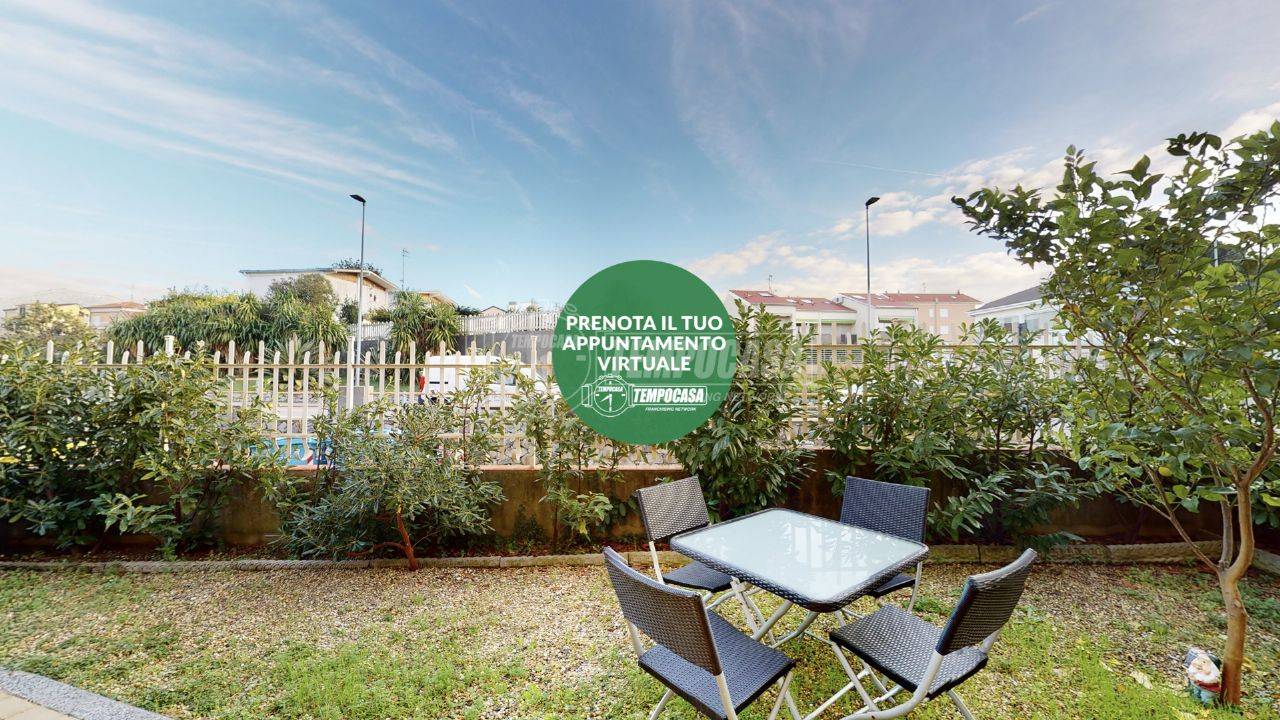 Bilocale via Magenta 1, Centro, Loano