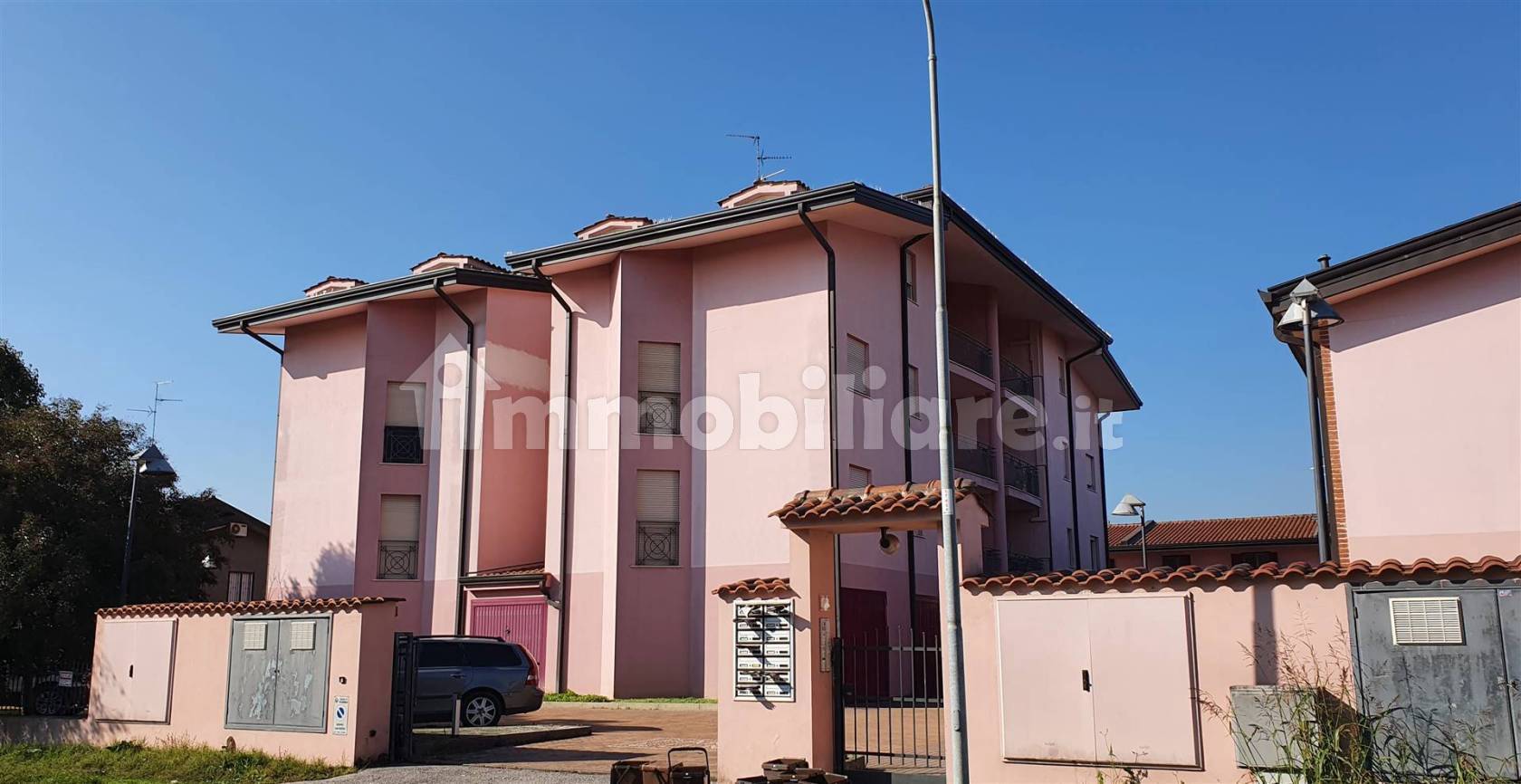 Appartamento via u  Curiel 13, Centro, Pegognaga