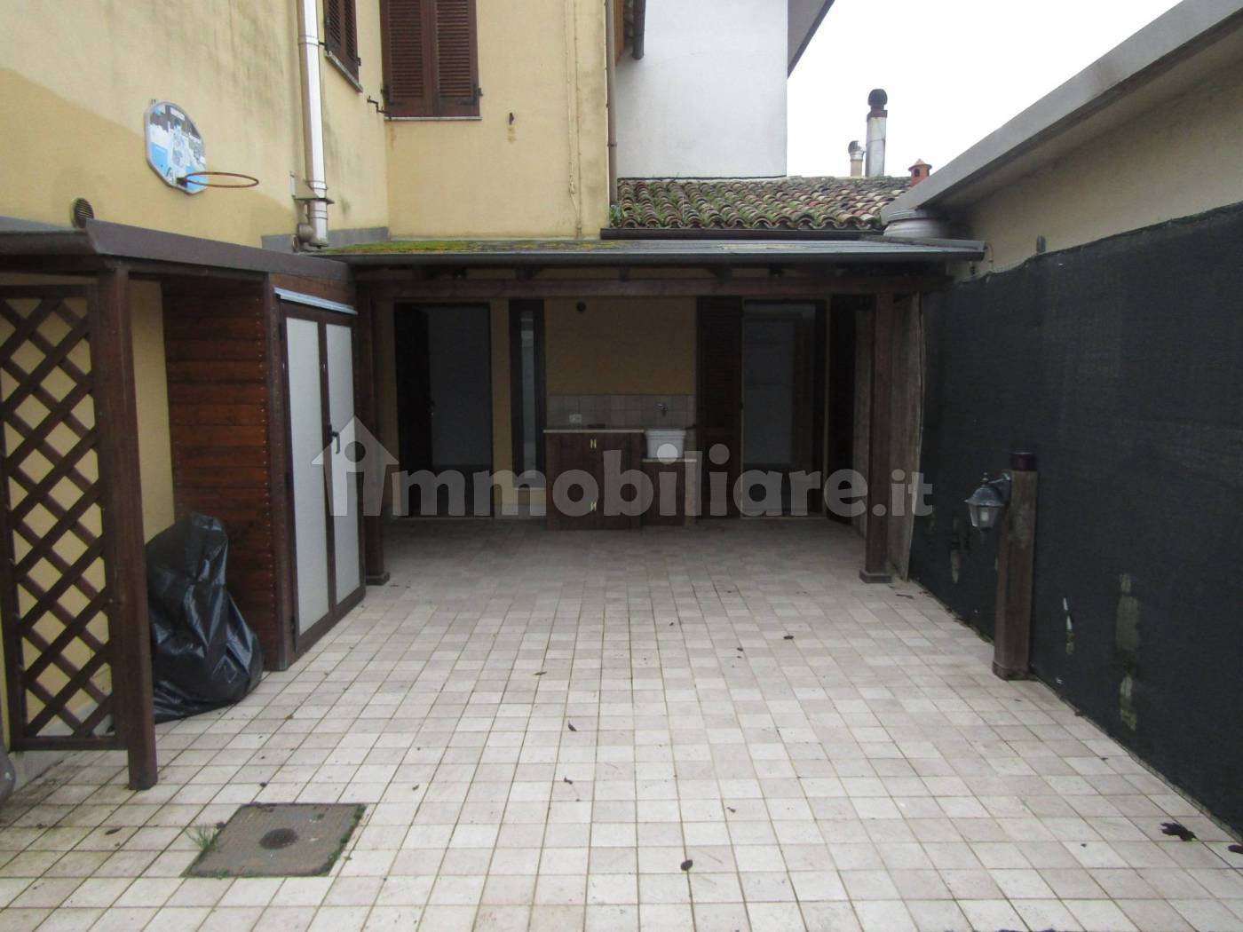 Trilocale via Roma 2, Centro, Monte Roberto