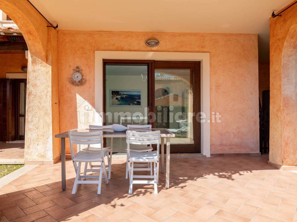 Vendita Appartamento Golfo Aranci. Trilocale in via dei Pini 3A. Ottimo ...