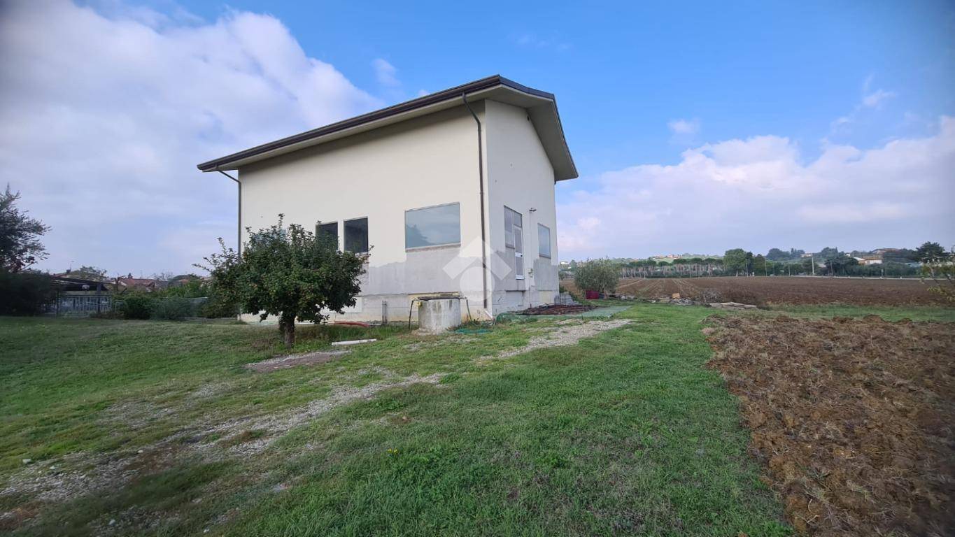 Garage - Box in Vendita