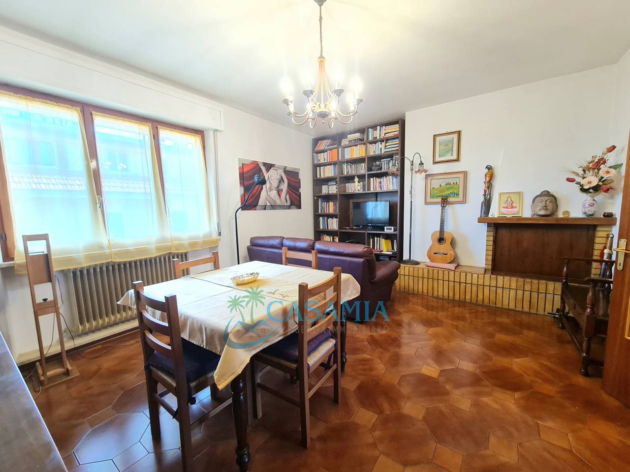 Quadrilocale via San Benedetto, Centro, Folignano