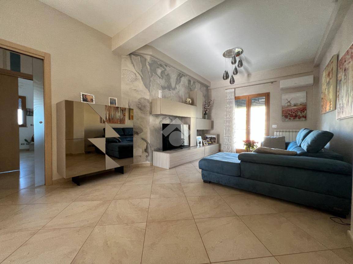 Quadrilocale via Giuseppe Toniolo 24, Via Imera, V. della Vittoria, Via Dante A., Agrigento