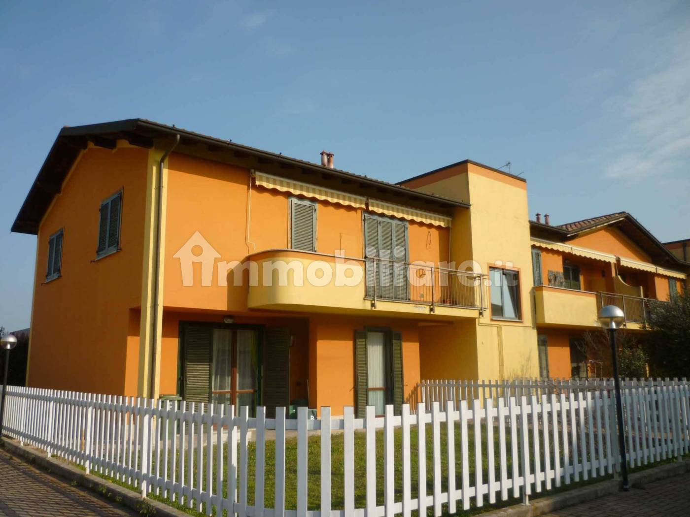 Trilocale viale Liberazione 10, Massalengo