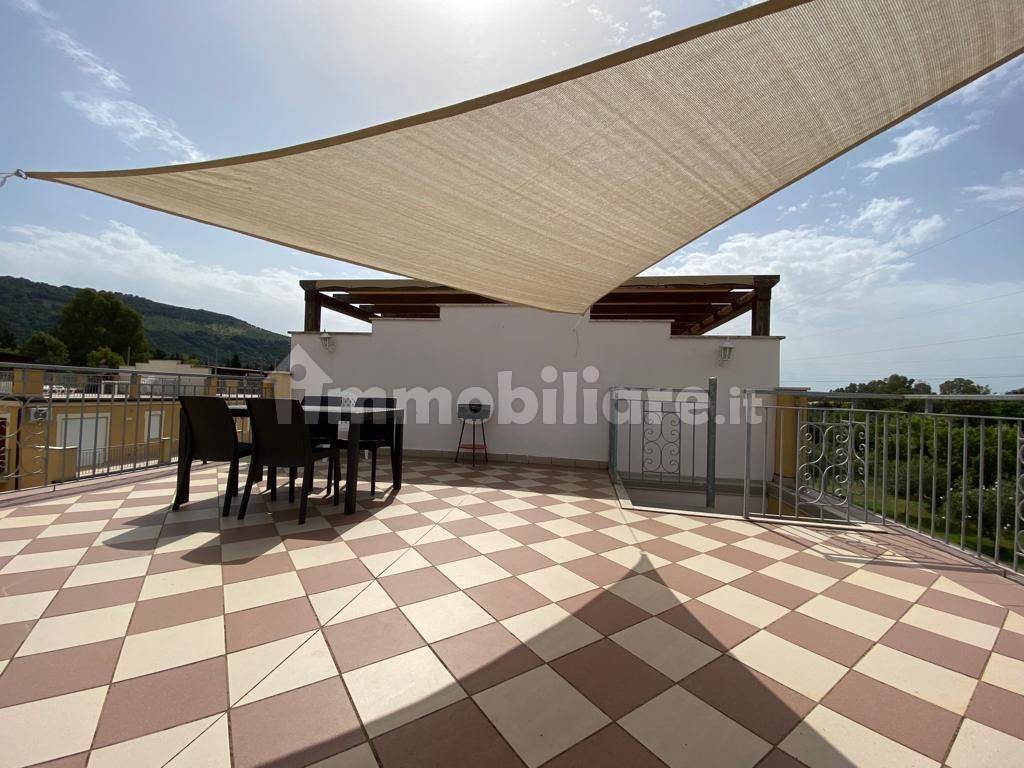 Trilocale Contrada Difesa, Contrada Difesa II, Pizzo