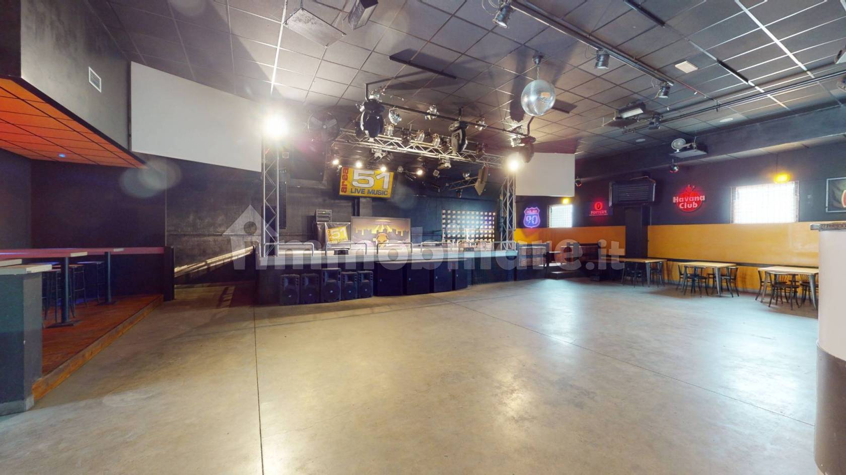 Discoteca - Night club in Vendita